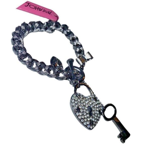 Betsey Johnson | Jewelry | Betsey Johnson Icy Crystal Heart Lock And ...